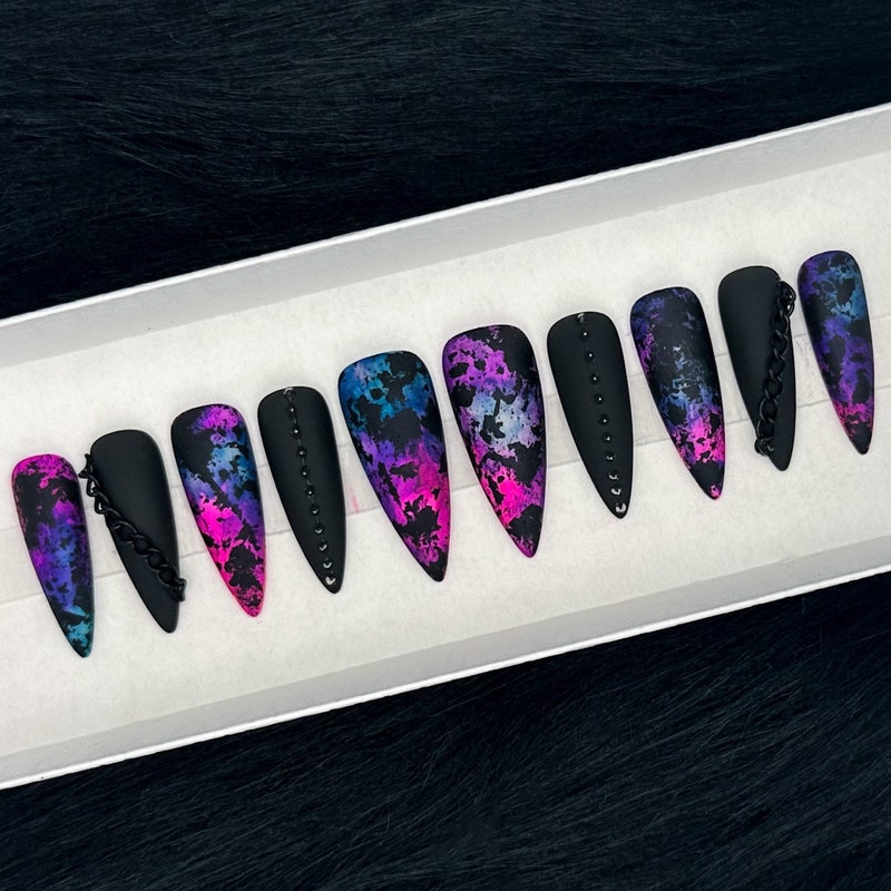 Bisexual Nails - Etsy