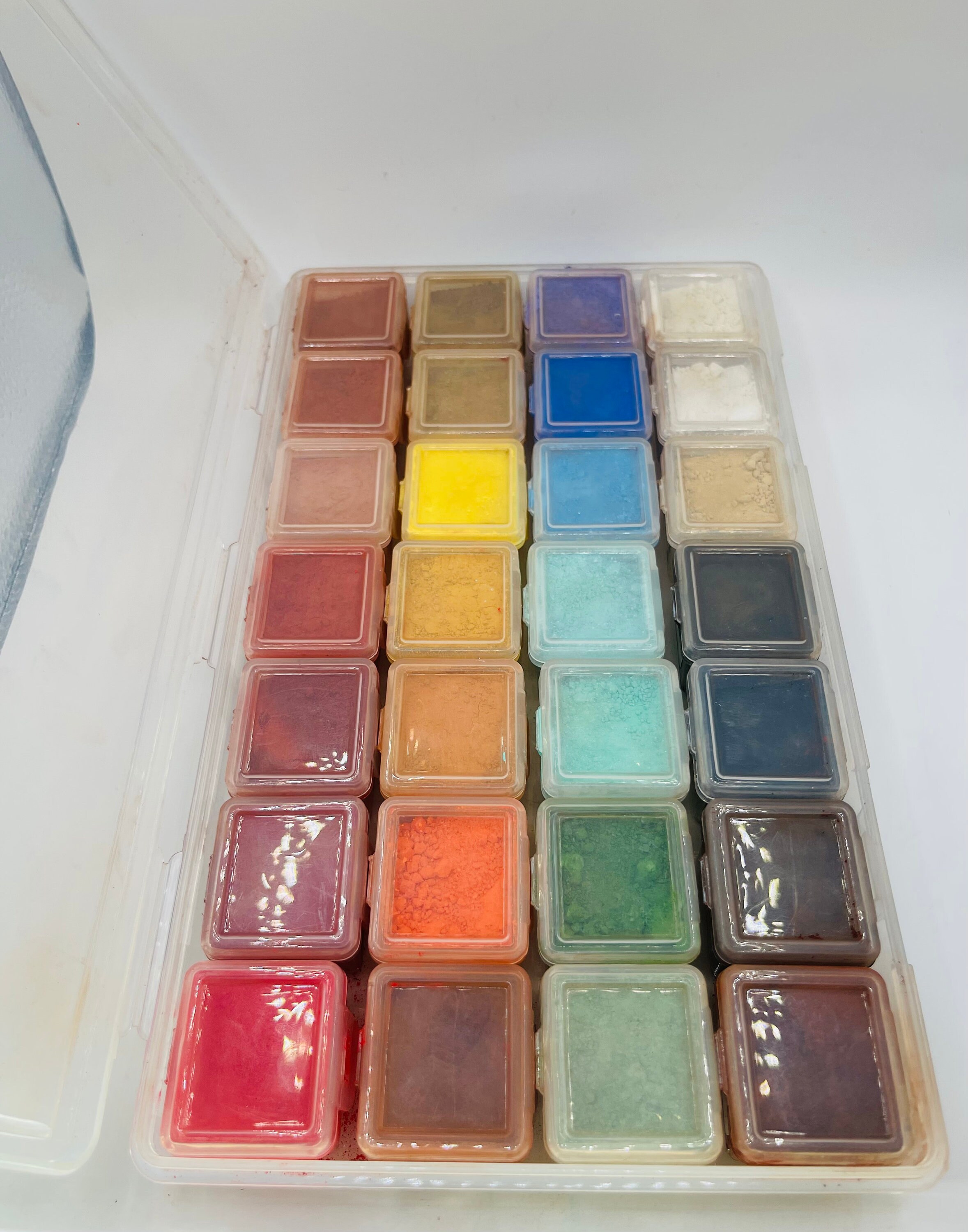 ICONOGRAPHY PIGMENT SET 28 Historic Colors Curated for Traditional and ...