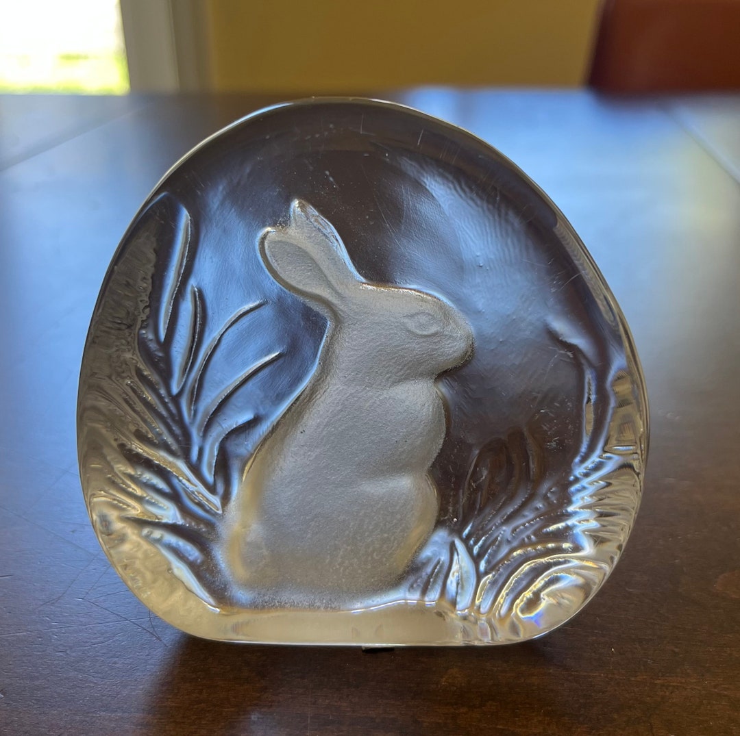 Paperweight Bunny Zajecar Lead Crystal Paperweight Rabbit Easter Bunny ...