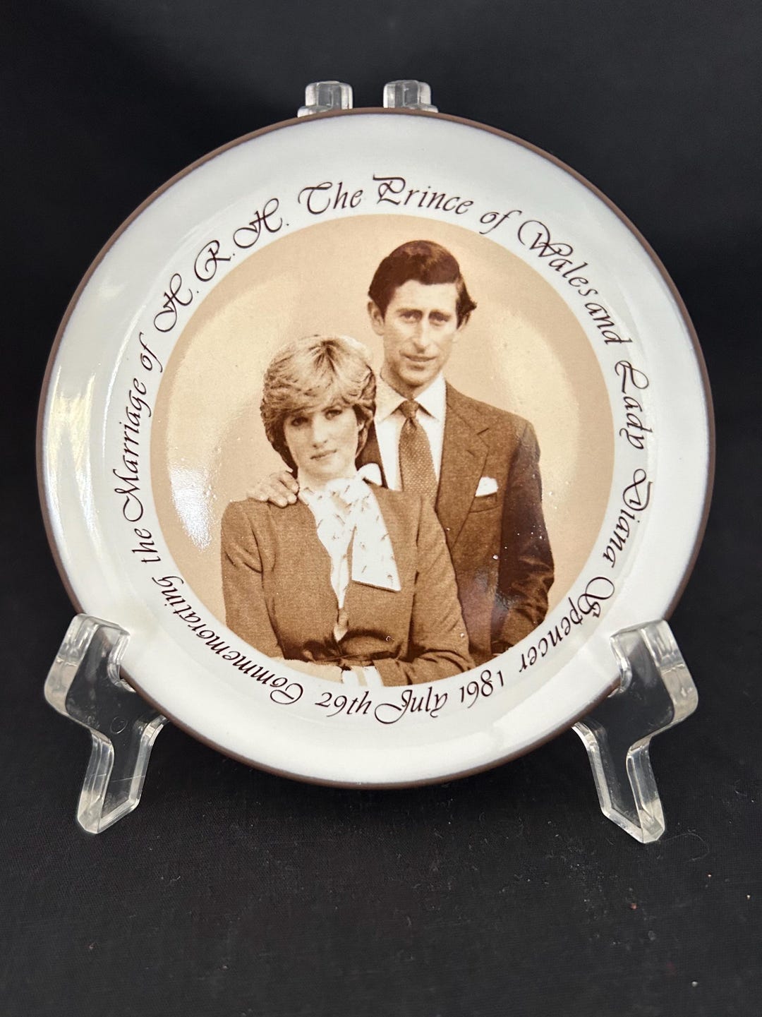 1981 Royal Wedding Commemorative Plate: Prince Charles & Lady Diana - Etsy