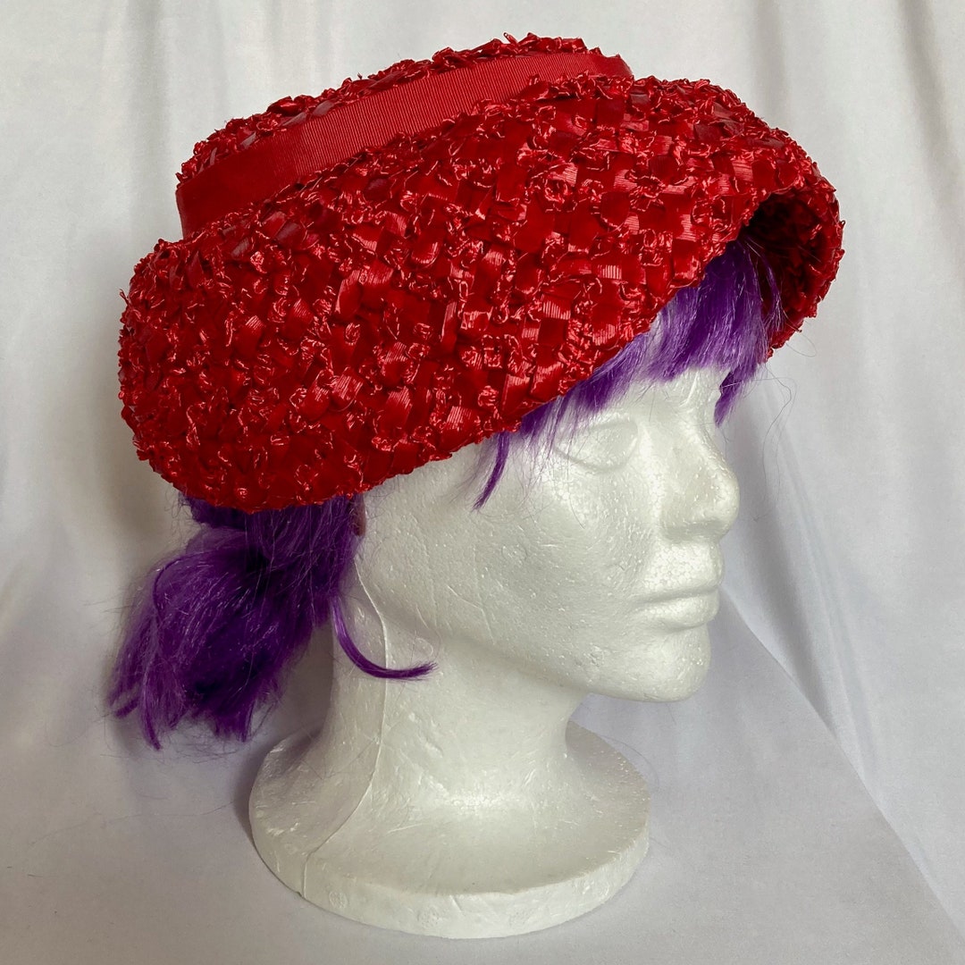Vintage Mid-century Red Straw Sculptural / Swoop Hat | Reggi Celli - Etsy