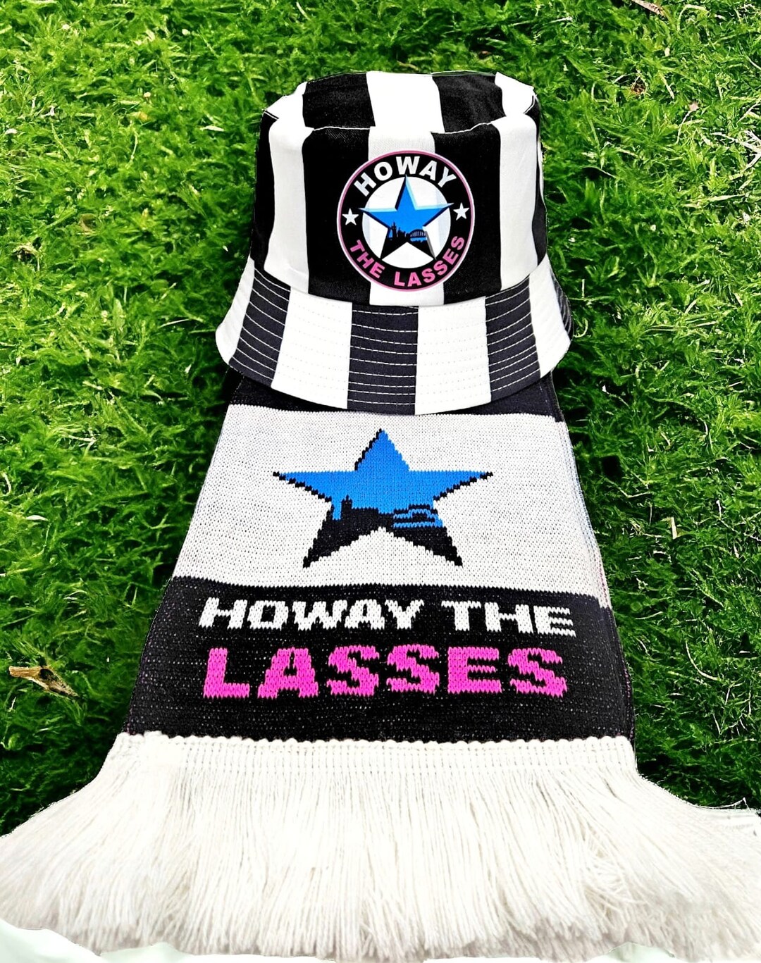 Newcastle Ladies Howay the Lasses Scarf and Bucket Hat Set - Etsy