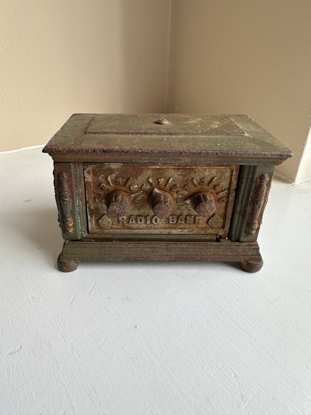Circa 1930 Kenton Toys Cast Iron Still Radio Bank - Etsy