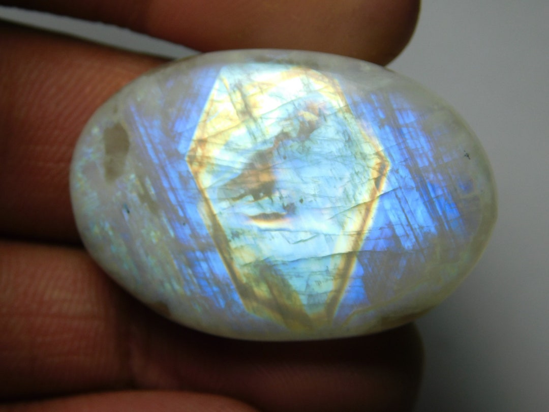 High Quality Rainbow Moonstone Gemstone Natural Rainbow Moonstone ...