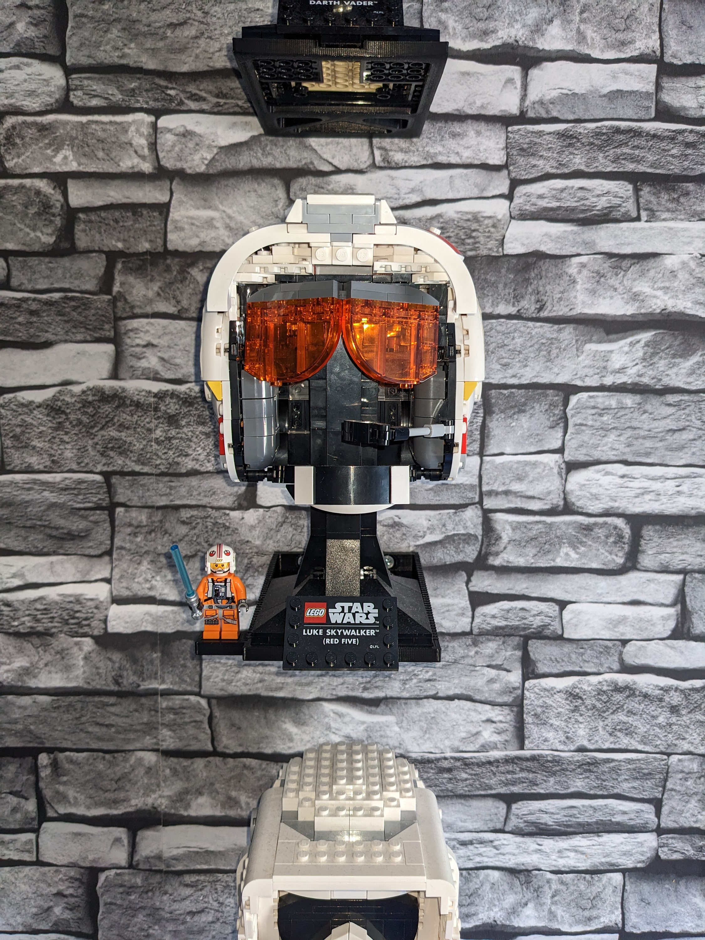 Mini Figure & Lego Helmet Collection Bracket/wall Mount, Star Wars, DC ...