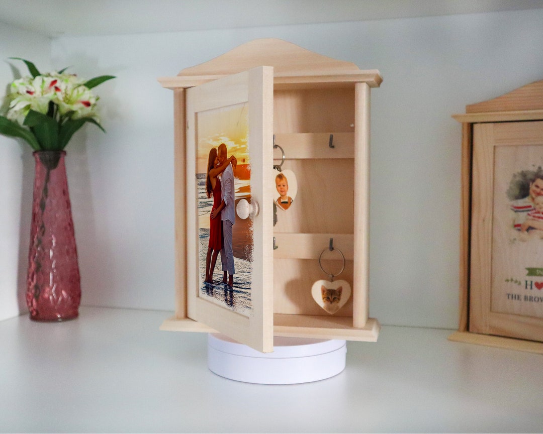 Custom Photo Vertical Key Holder for Wall, Key Hanger, Personalized ...