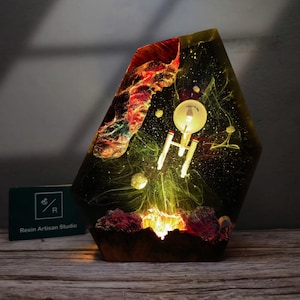 Space Galaxy Lamp Made of Resin and Wood, Space Night Lights, Epoxy ...