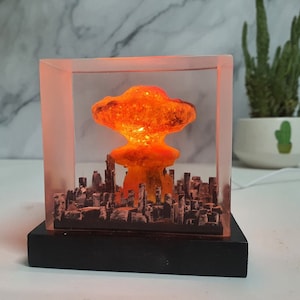 Nuclear Explosion Bomb Diorama, Model LIGHT Night Lamp Nuke Fallout Little Boy , Atomic Bomb ...