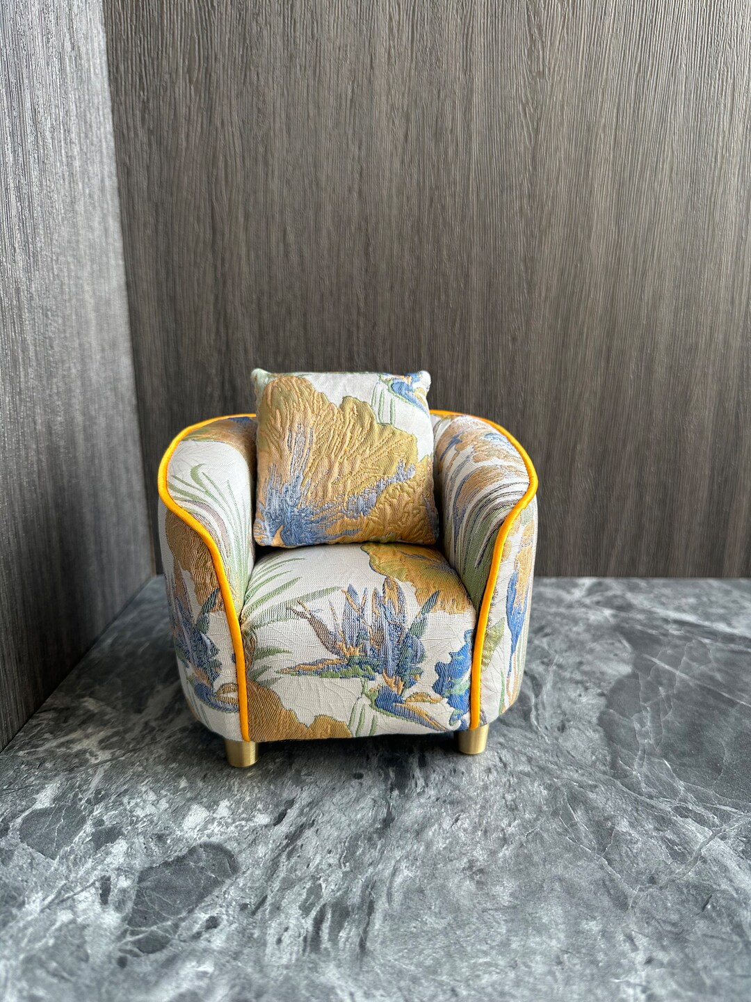 Miniature Printed Linen Sofa, 1:6 Scale Dollhouse Furniture - Etsy