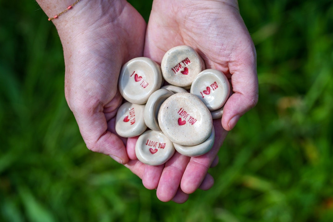 Worry Stone I Love You in Ceramic. Anti-stress Pebble With Message ...