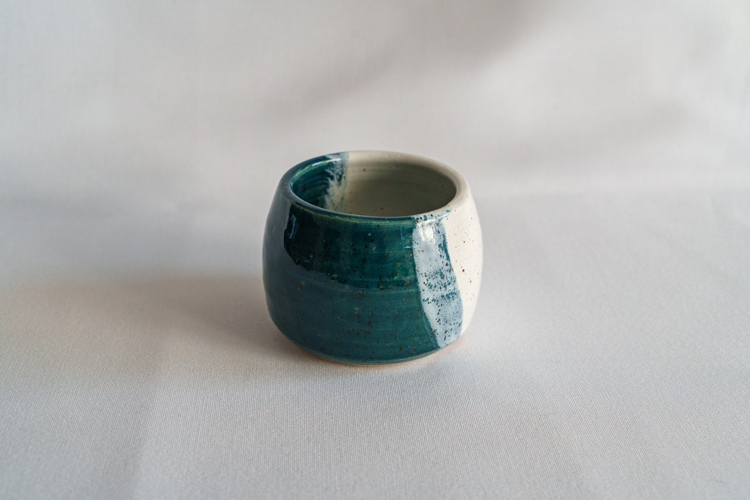 Small Duck Blue and White Ceramic Ball Pot in Stoneware. Small Blue ...