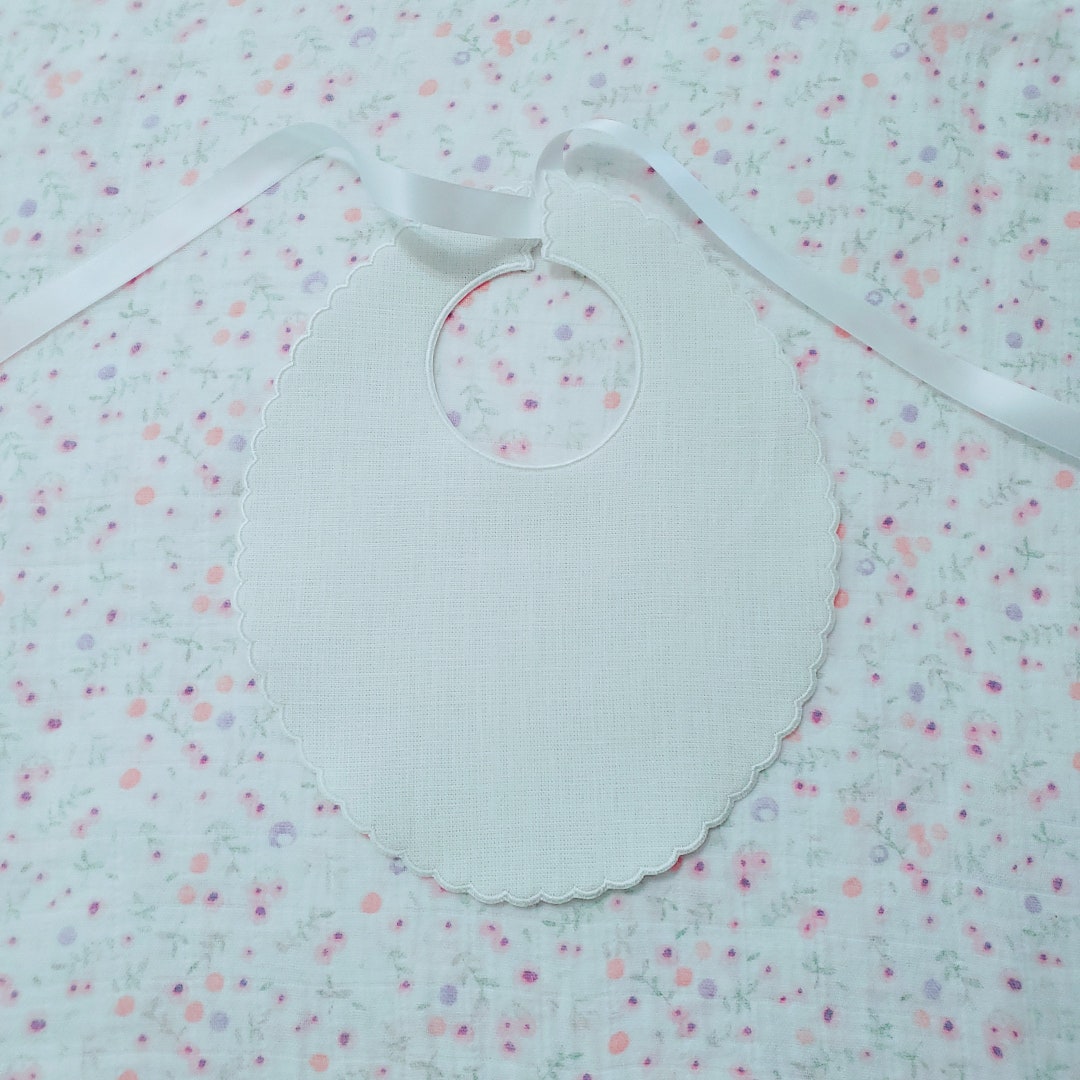 Personalized Your Bib/ Keepsake 1st Birthday White Linen Bib/ Cake ...