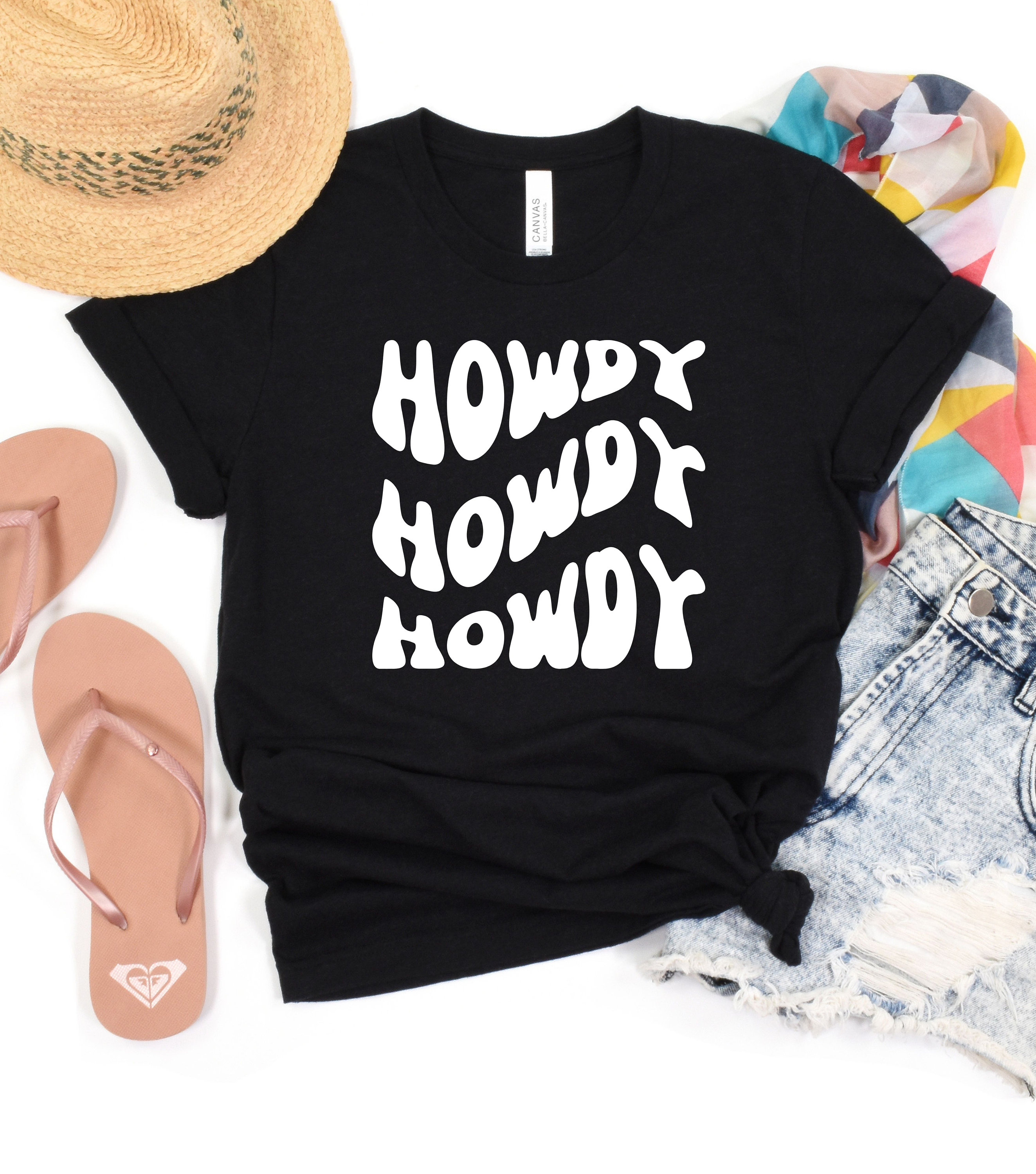 Howdy Wave Girly Teen T-shirt, Trendy Gifts for Teens, Howdy Oversized ...