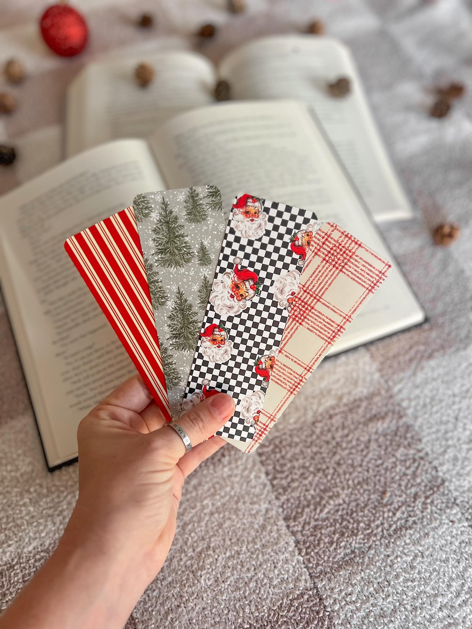 Retro Santa Bookmarks | Little Turkey Shoppe | Christmas Tree Bookmark ...
