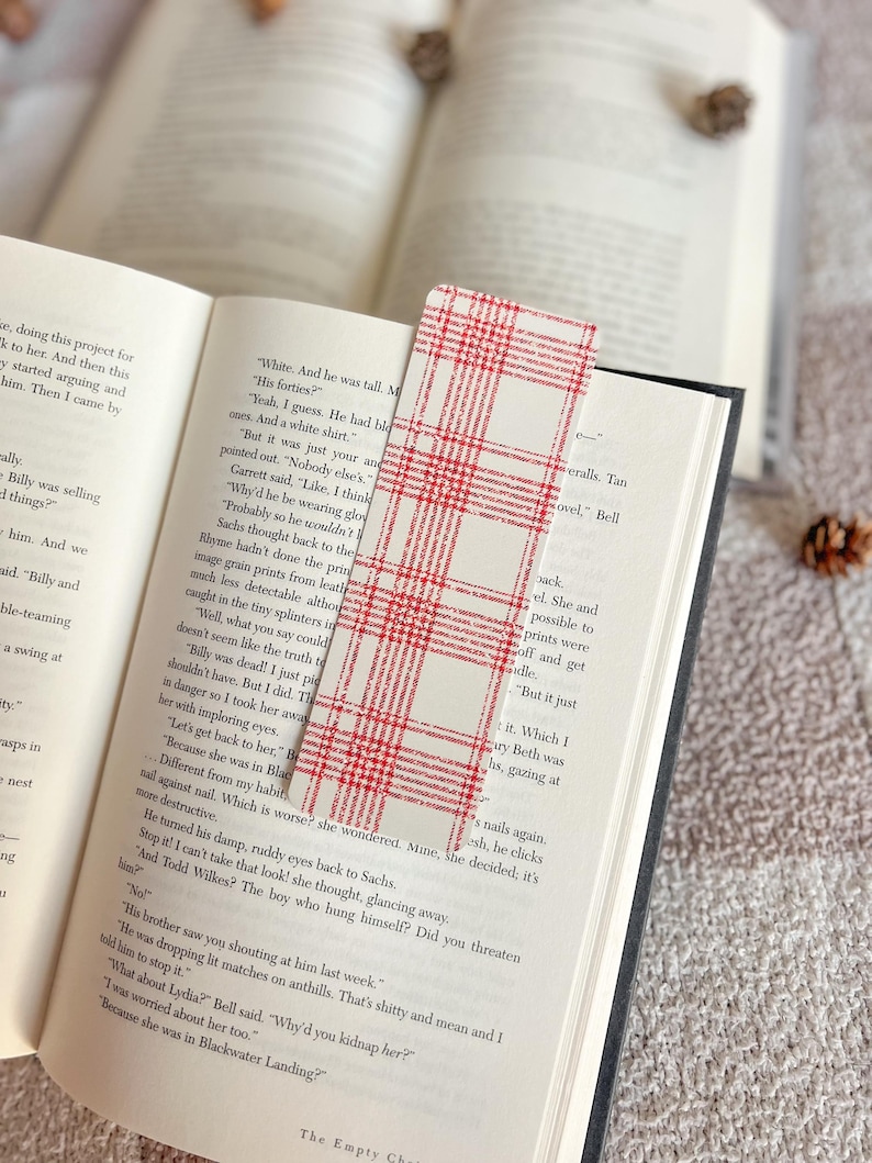 Retro Santa Bookmarks | Little Turkey Shoppe | Christmas Tree Bookmark ...