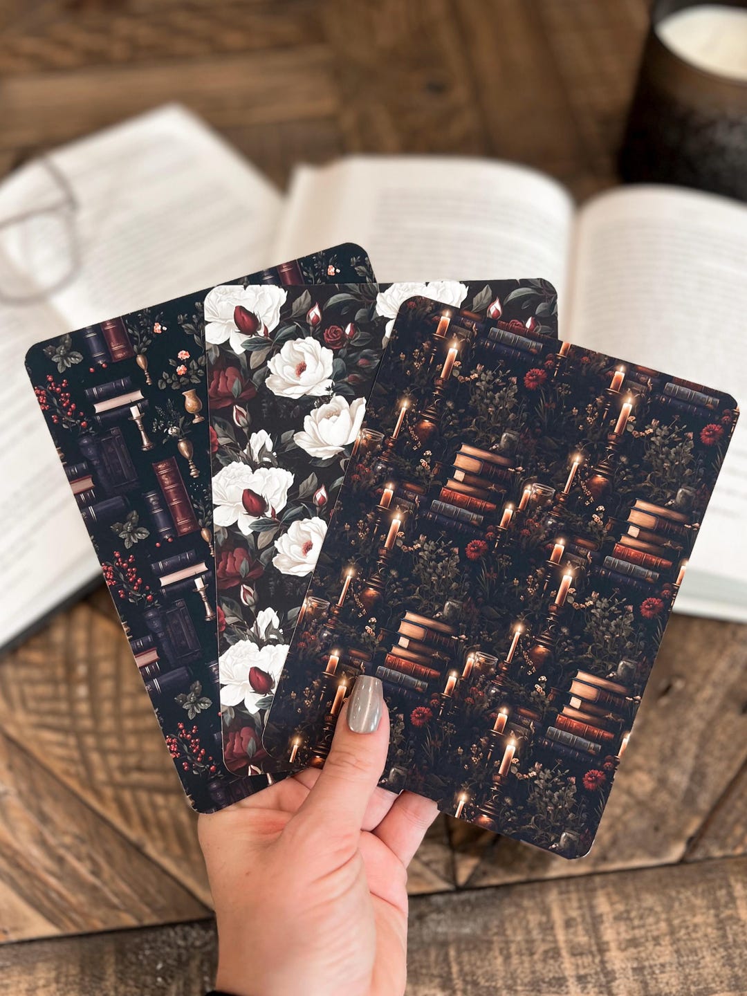 Dark Floral Bookshelf Kindle Inserts | Little Turkey Shoppe | Romantasy ...