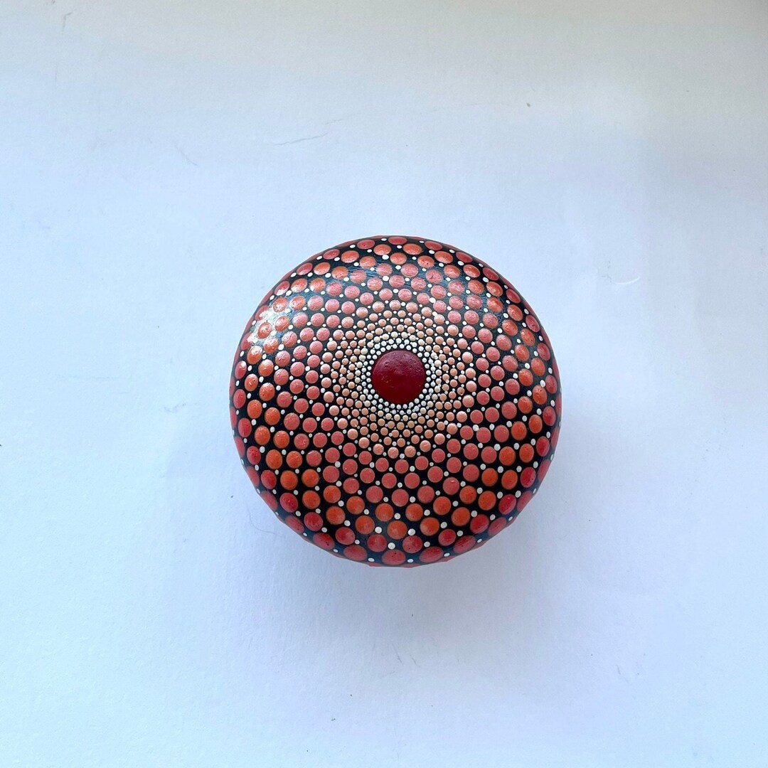 Mandala Hand-painted Stone |mandala Dot Art | Painted Pebbles | Table ...