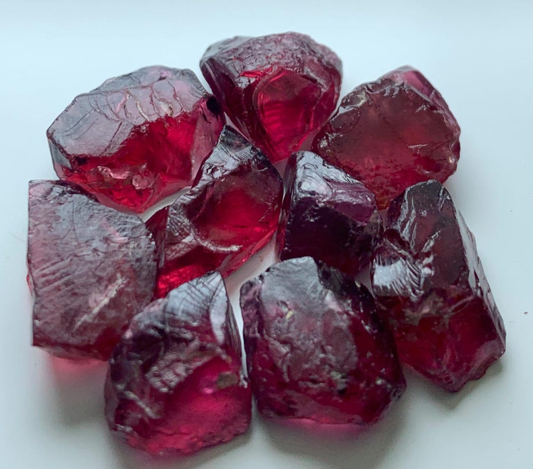 Rough Rhodolite Garnet – Natural Raw Crystal for Jewelry Making - Etsy
