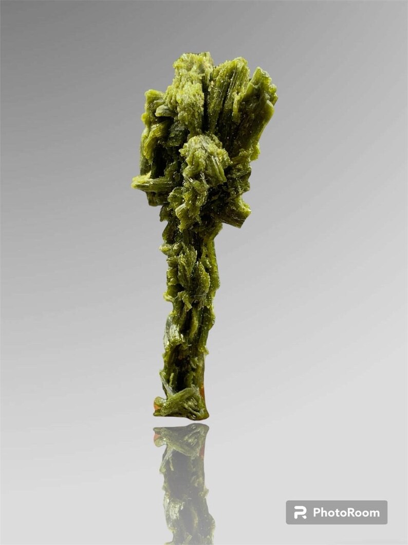 Green Epidote Crystal Cluster, Natural Mineral Specimen From Pakistan ...