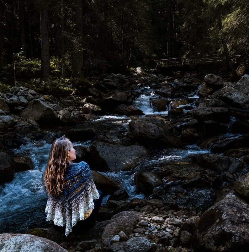 Alpine Edelweiss Shawl - Etsy