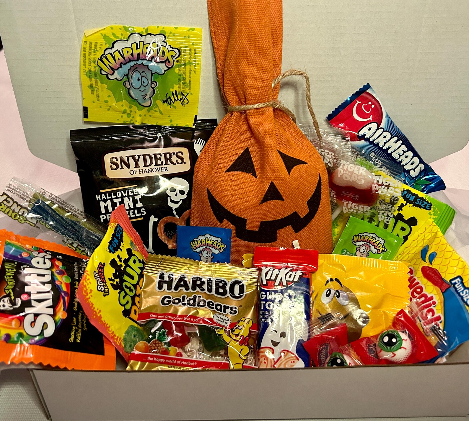 Halloween Snack Box, Fall, Orange Themed Box, Halloween Snacks ...