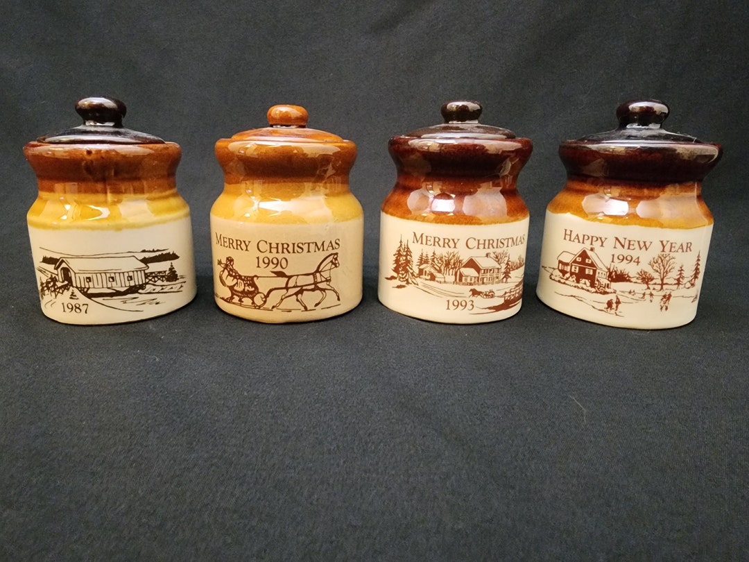 Vintage Collector's Mini Crocks Set 4 Merry Christmas 1987, 90, 93, 94 ...