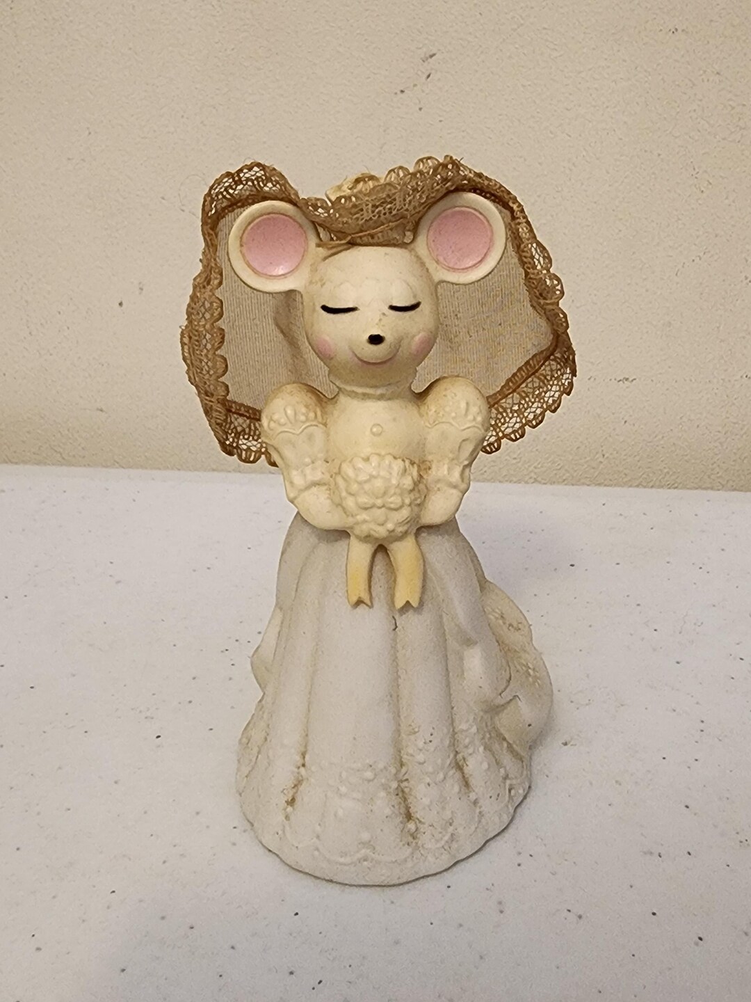 Vintage Avon Church Mouse Bride 2 Fl Oz Delicate Daisies Cologne Bottle ...