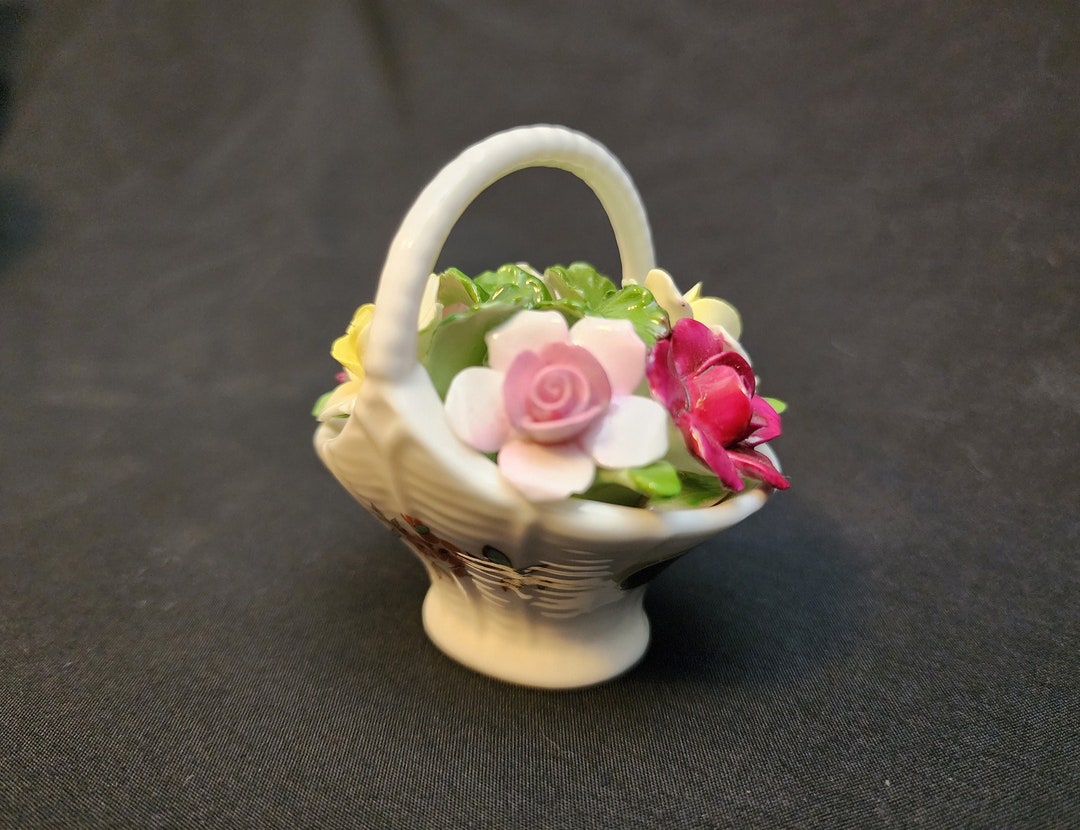 Vintage Aynsley Fine Bone China Hand Modelled Hand Painted Porcelain ...