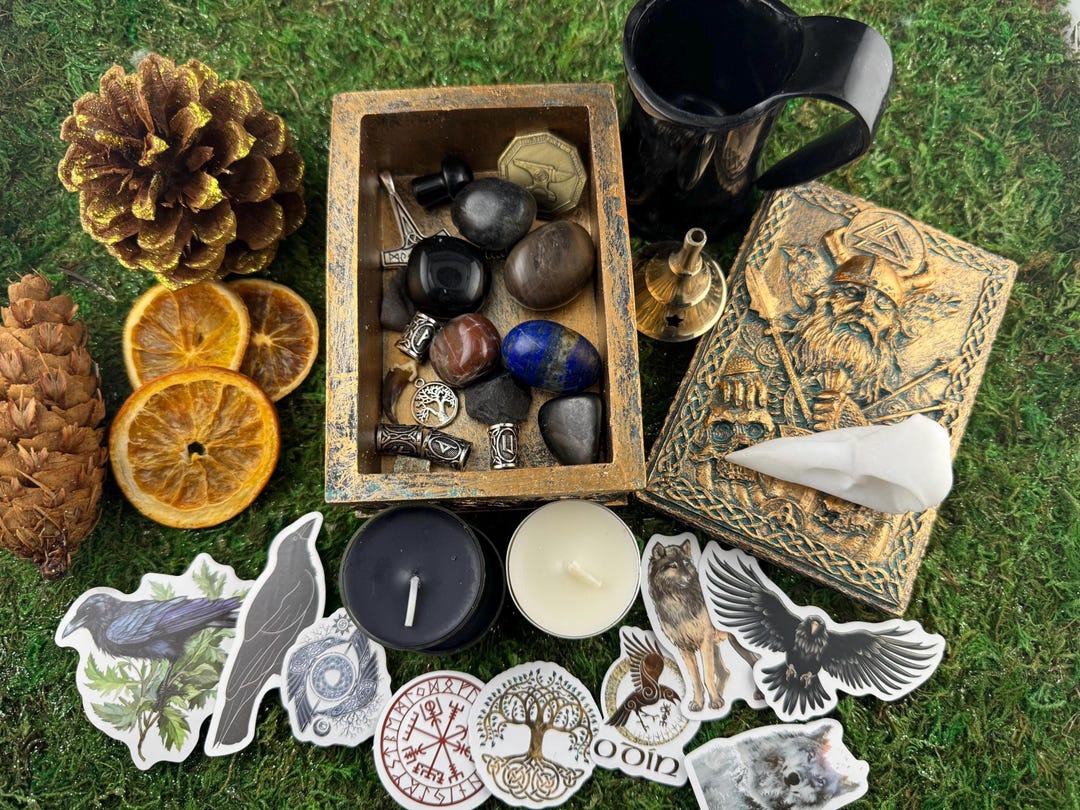 Odin Norse God Altar Box, Yule Altar - Etsy