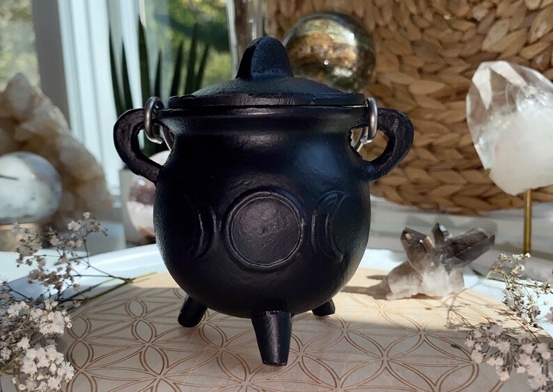 Solid Cast Iron Cauldron Cauldron Altar Tools Triple Moon - Etsy