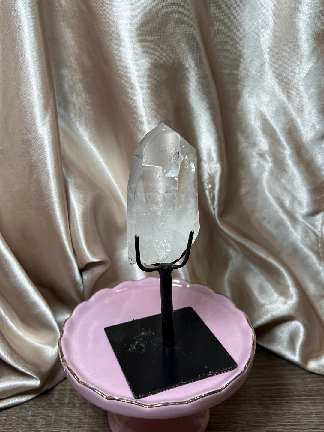 Clear Quartz Point on Custom Stand| Clear Quartz, Metaphysical, Healing ...