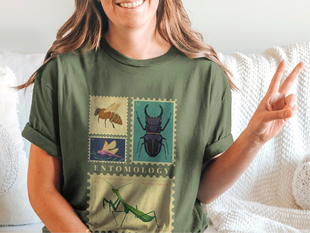 Cottagecore Entomology Shirt, Vintage Bug Shirt, Insect Tee, Praying ...