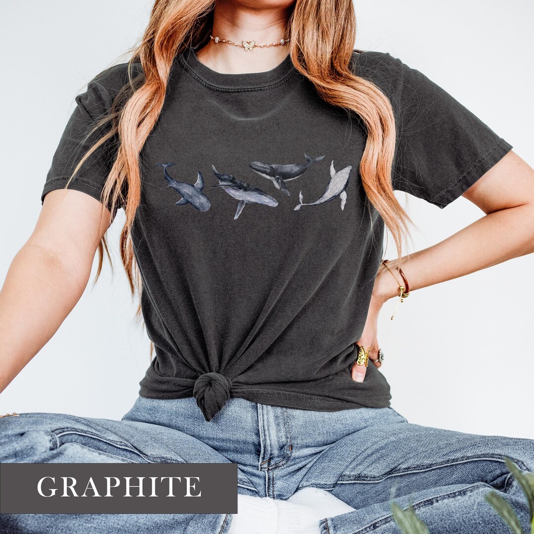 Retro Humpback Whale T-shirt: 90s Ocean Animal Tee - Etsy