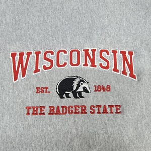 Wisconsin Sweatshirt,custom Embroidered Gildan Crewneck Wisconsin ...