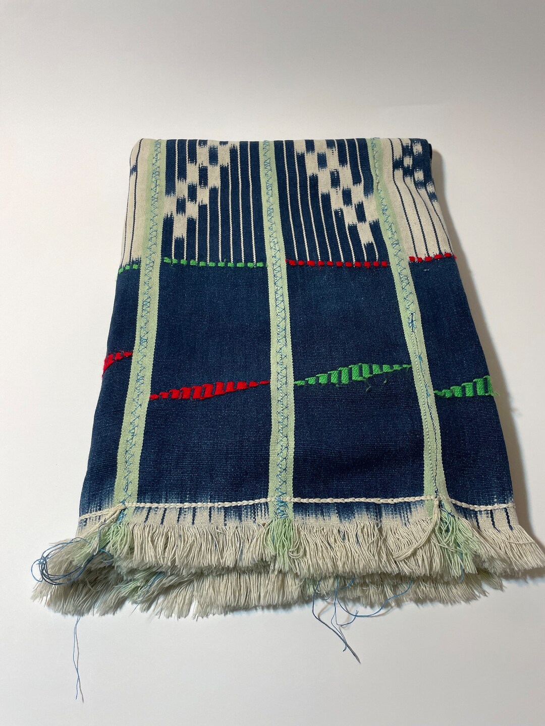 Beautiful Baoulé Cloth, Beautiful Blue and White Pattens, African ...