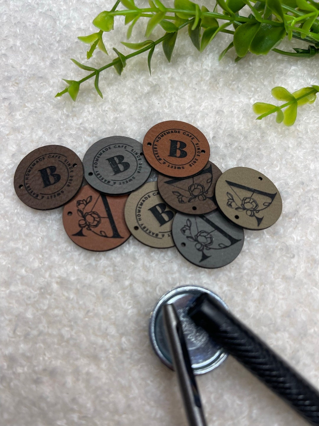 Customized 1 X 1 in Circle Faux Leather Product Tags, SEW-ON ...