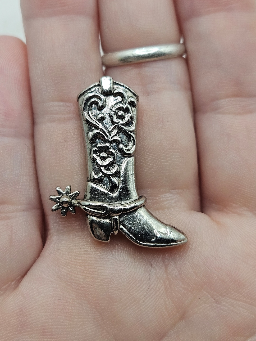 1970s 80s Retro Vintage Western COWBOY BOOTS PIN Signed by Avon Floral ...