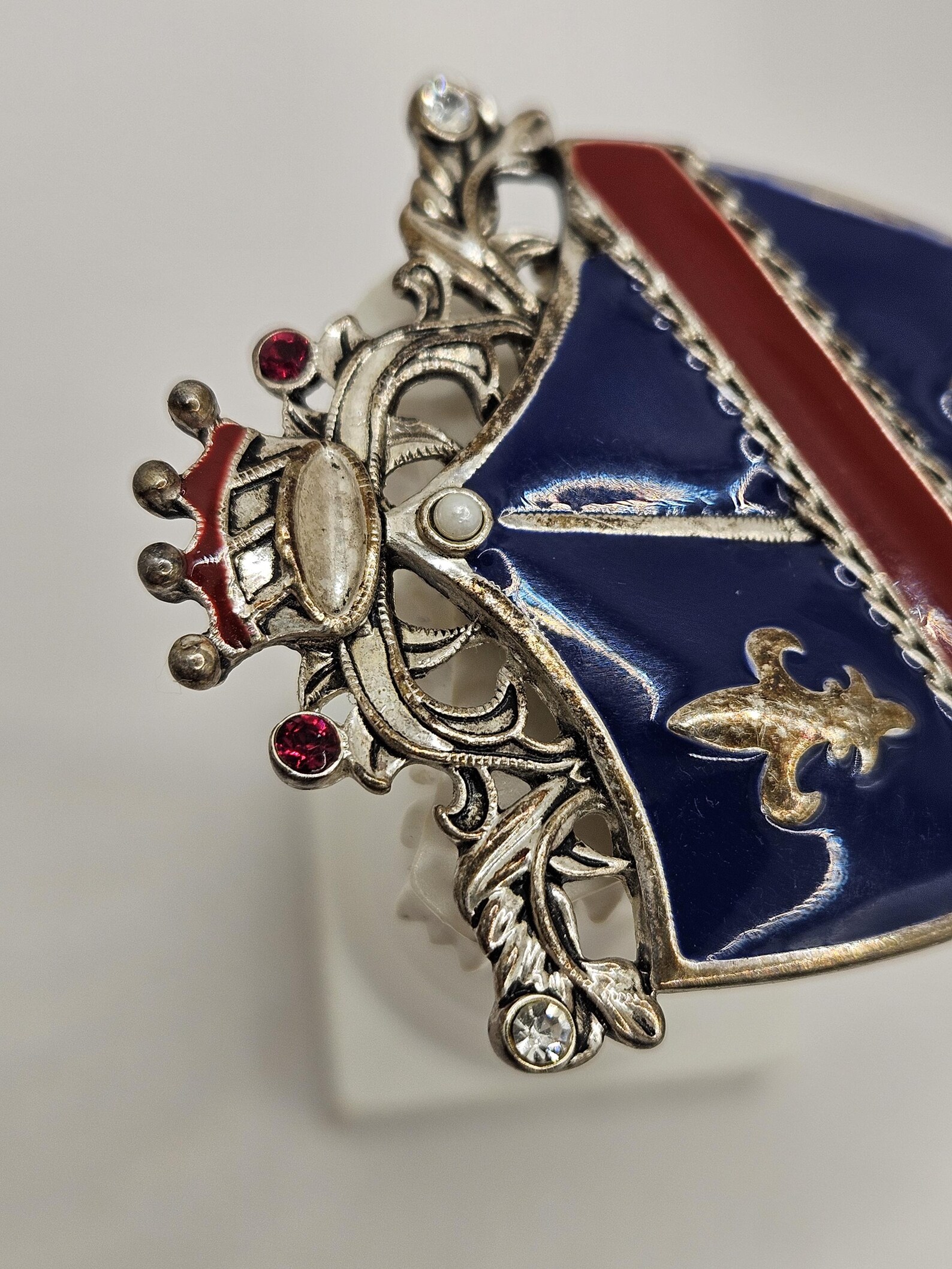 Beautiful Retro 1960s Mid Century Vintage Royal Theme Enamel ...