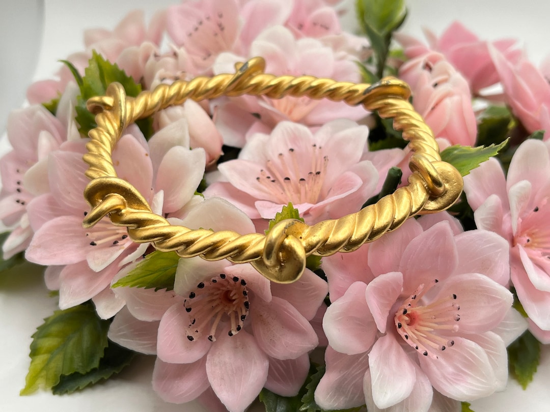 Retro 80s 90s Vintage Extra Chunky Gold Metal BARBED WIRE BANGLE Liz ...