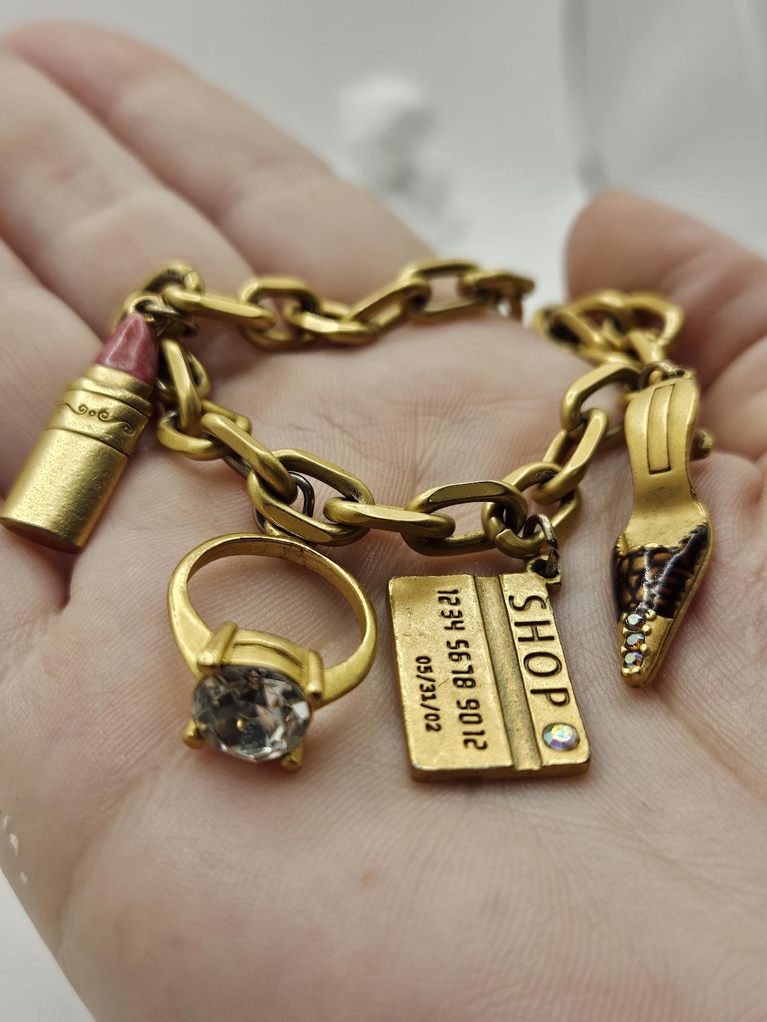 Cute 1990s-early 2000s Y2k Vintage Retro Gold Tone Metal Chunky Chain ...