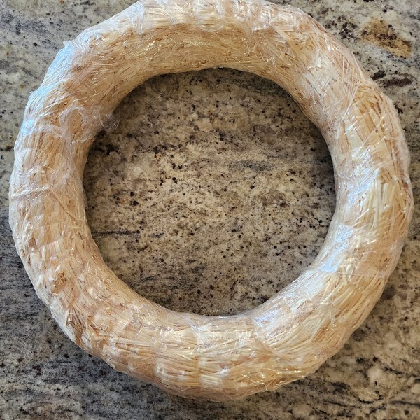 Straw Wreath - Etsy