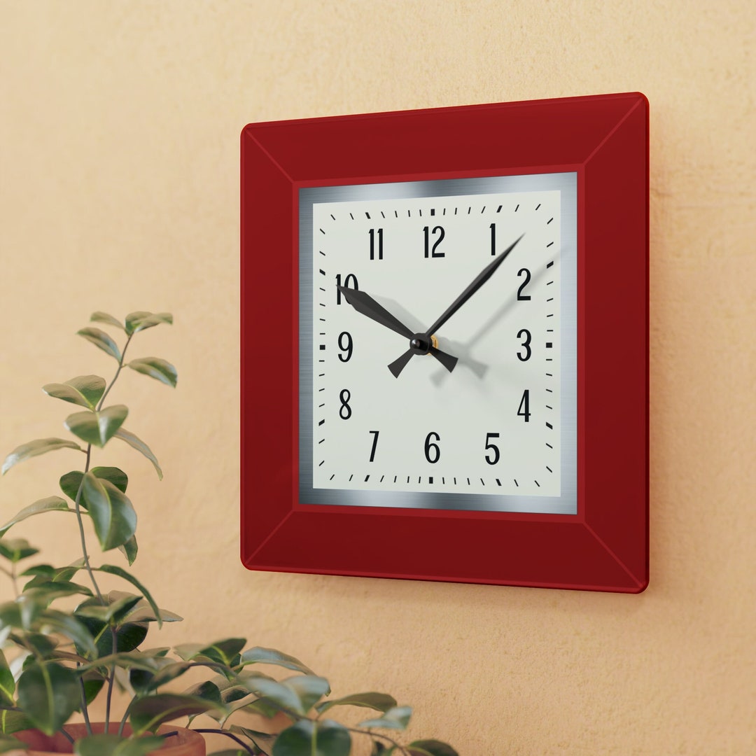 Classic Red Wall Clock, Retro Look, Vintage Inspired, Classy, Modern ...