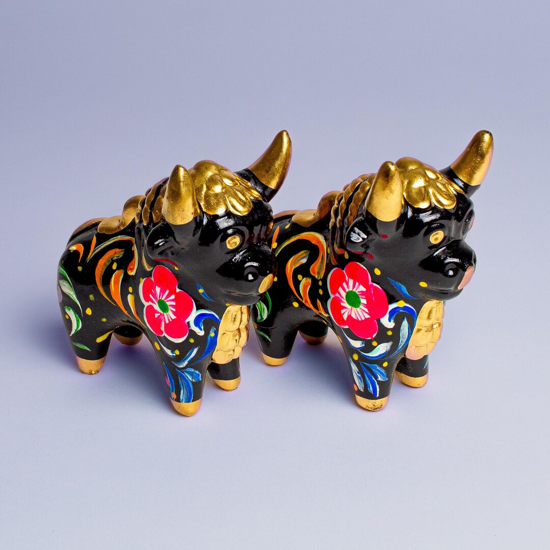 Pucará Bulls (bulls From Pucará), Black, Artesania Peru // Stylish ...