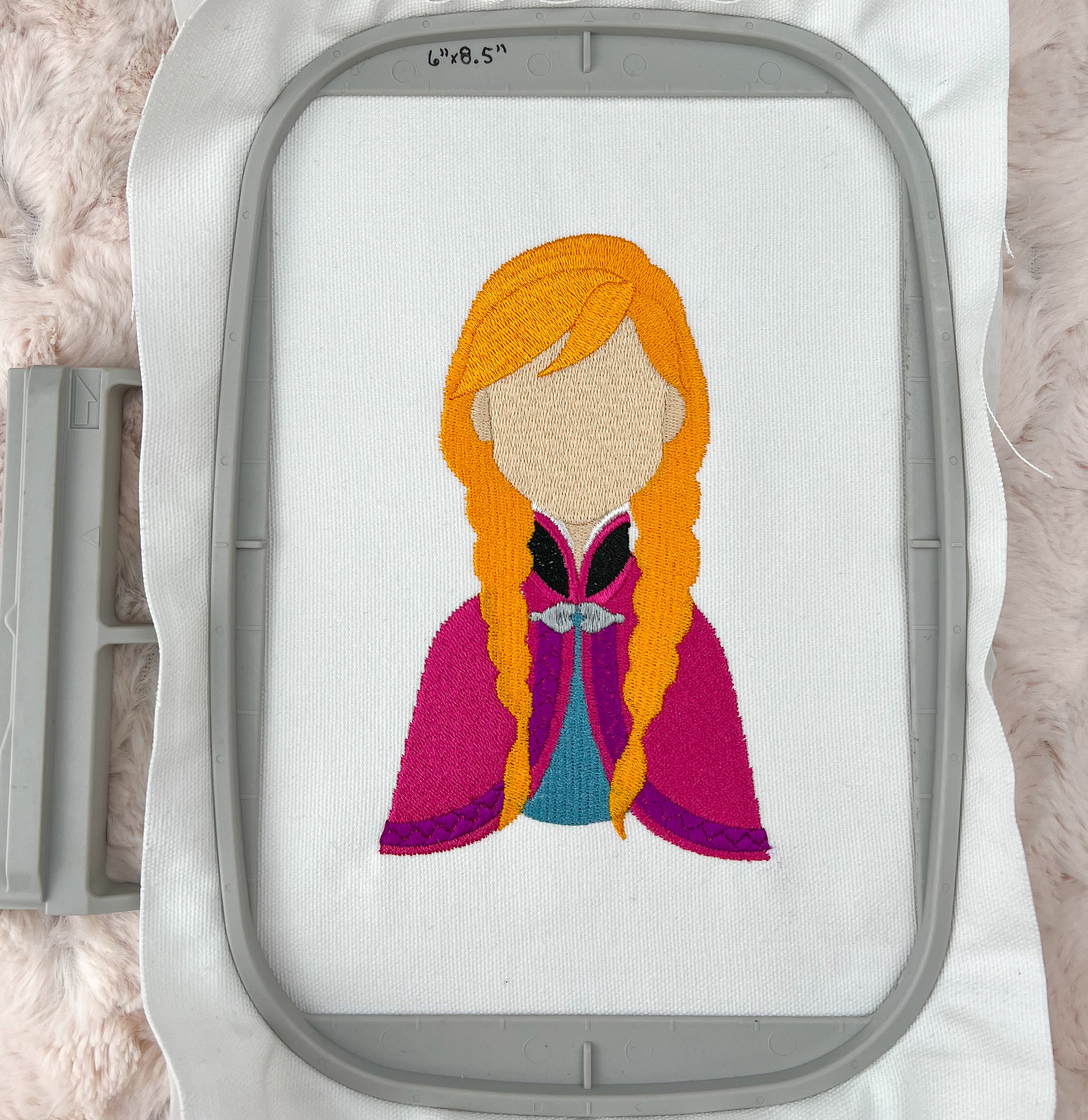 Frozen Embroidery Design Bundle, Trendy Embroidery Design, File in PES ...