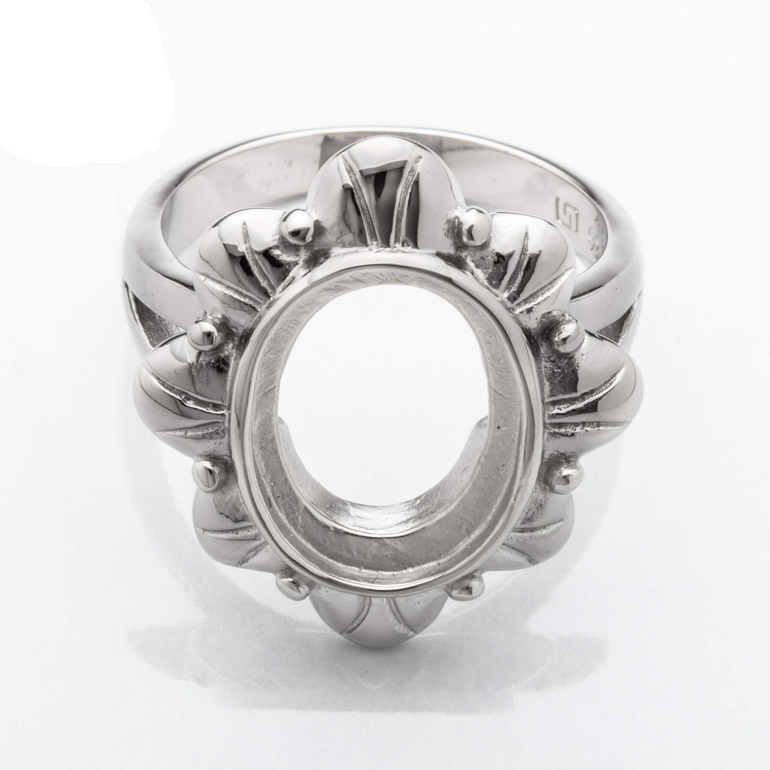 Granular Floral Ring Setting With Oval Bezel Mounting in Sterling ...