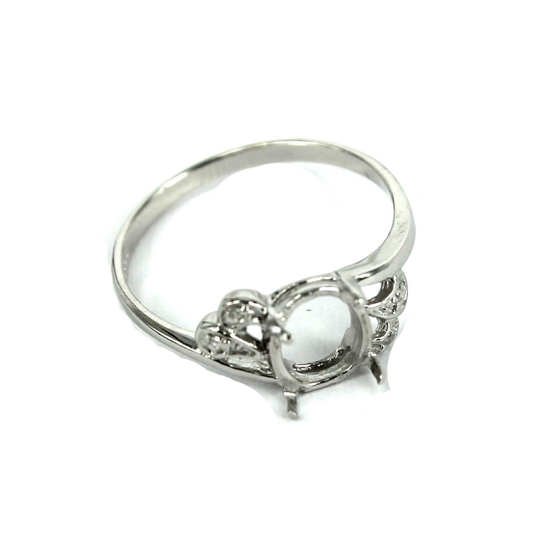 Cross-over Ring Setting With Curves and Oval Prongs Mounting in ...