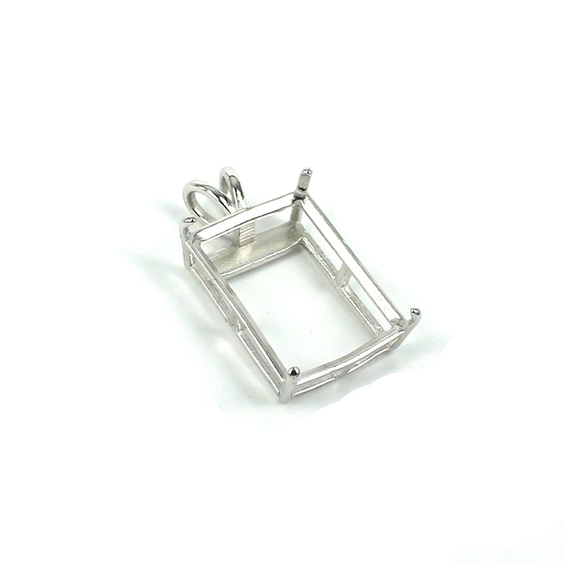 Basket Pendant Setting With Deep Rectangular Prongs Mounting in ...