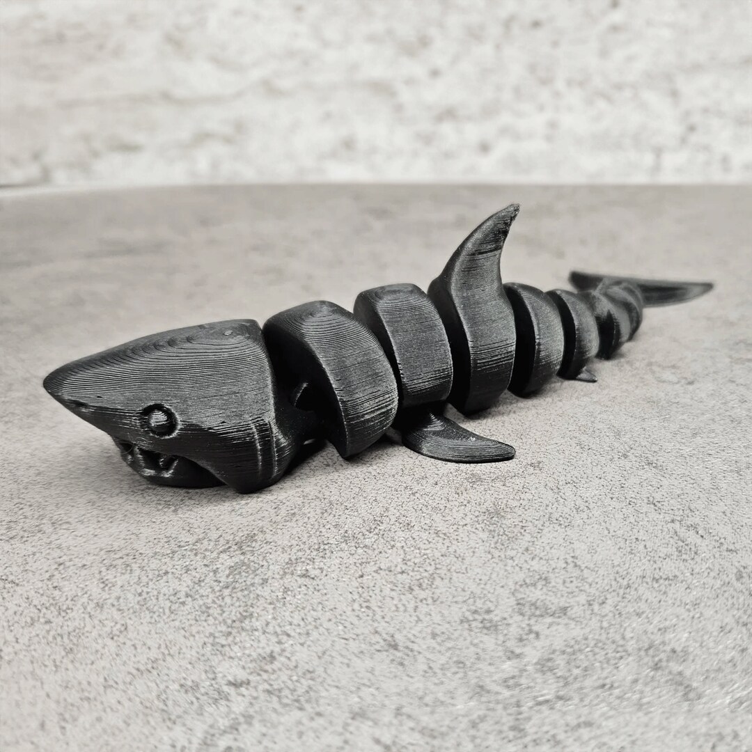 Cute Articulated Shark, Playful Fidget Toy, Shark With Moveable Jaws ...