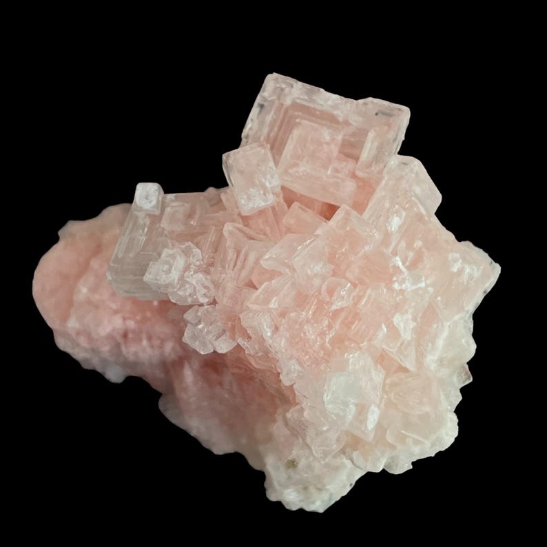 Raw Halite Crystal Stone: Natural Salt Rock, Energy Cleansing Decor ...