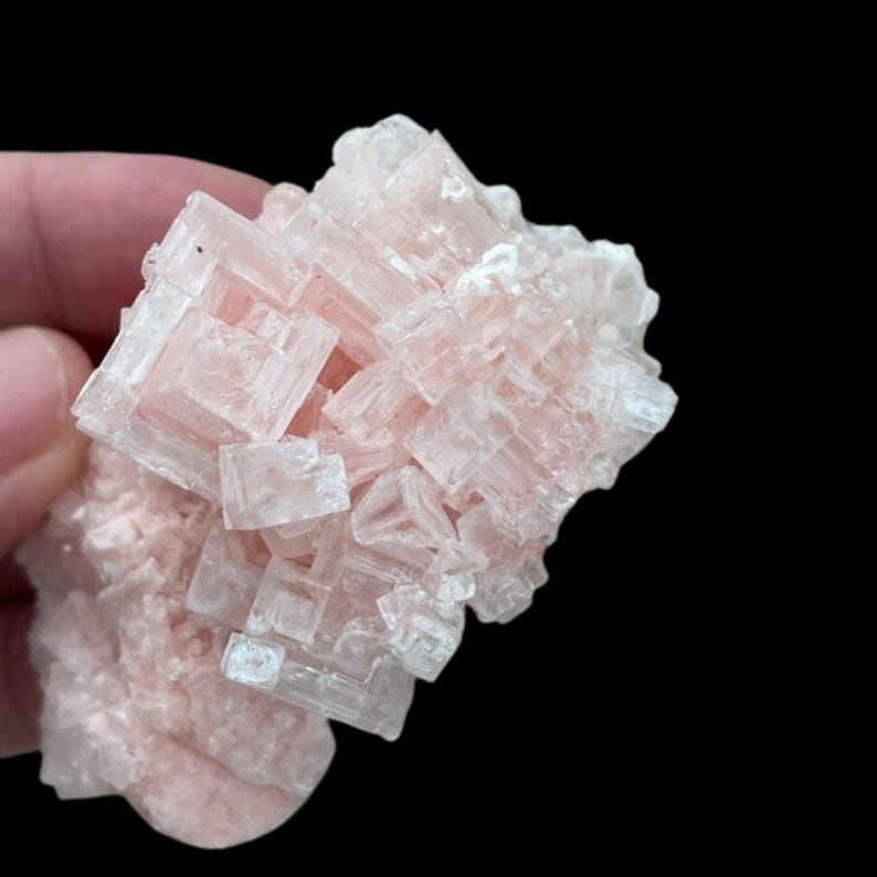 Raw Halite Crystal Stone: Natural Salt Rock, Energy Cleansing Decor ...